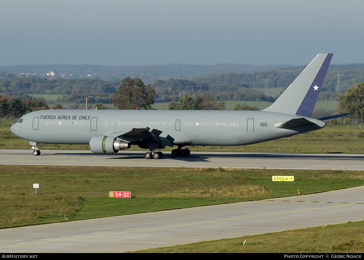 Aircraft Photo of 985 | Boeing 767-3Y0/ER | Chile - Air Force ...