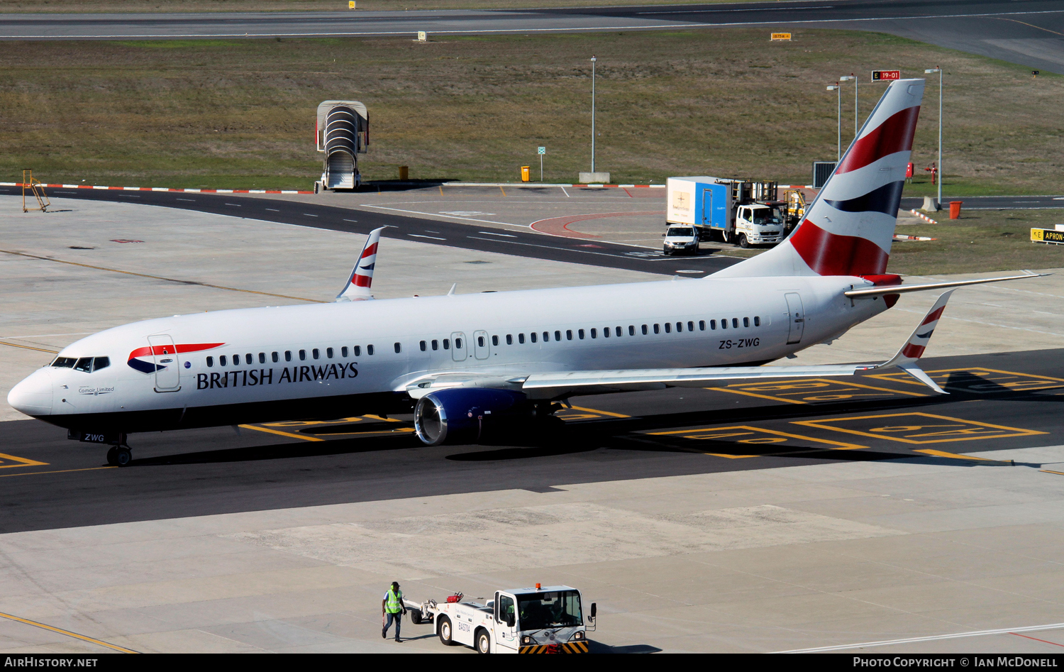 Aircraft Photo of ZS-ZWG | Boeing 737-8LD | British Airways ...