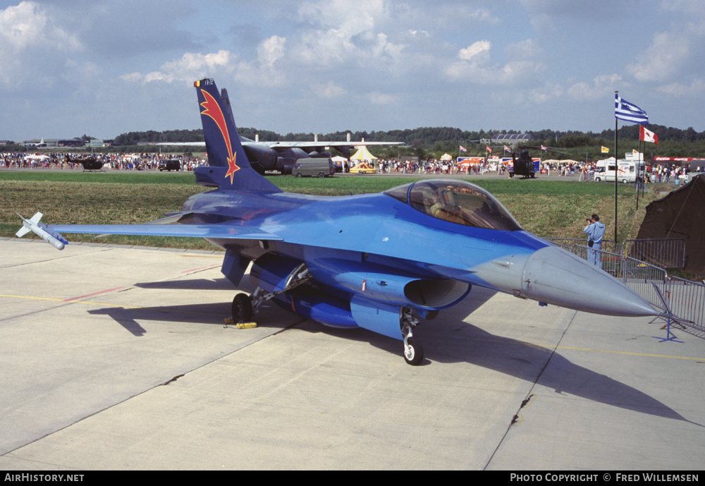 Aircraft Photo of FA-72 | General Dynamics F-16A Fighting Falcon ...