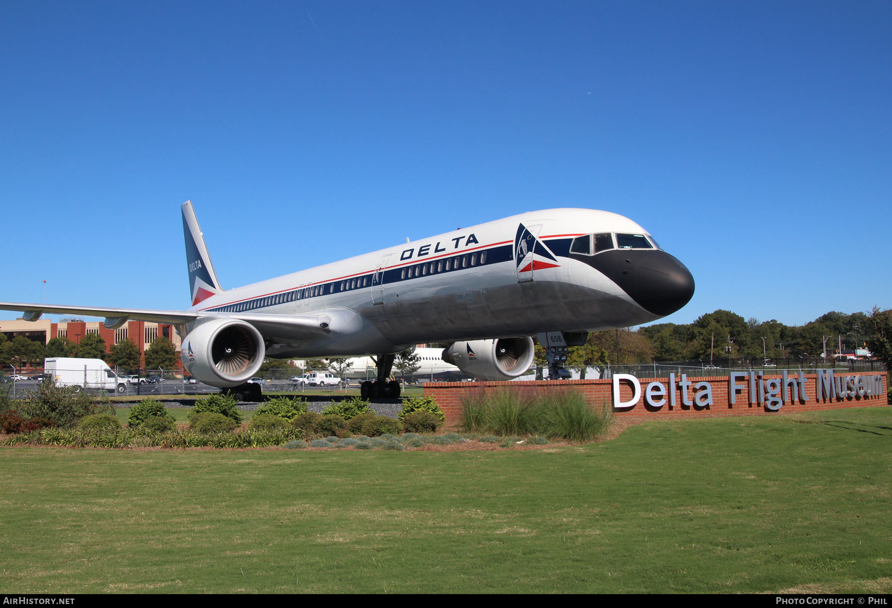 Aircraft Photo of N608DA | Boeing 757-232 | Delta Air Lines ...