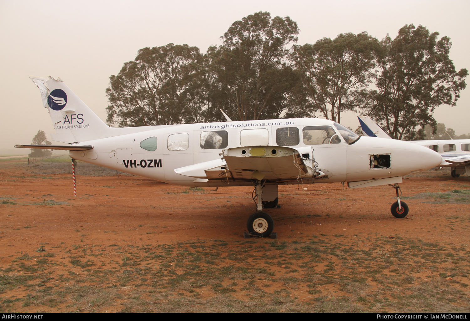 Aircraft Photo of VH-OZM | Piper PA-31-350 Navajo Chieftain | Air ...