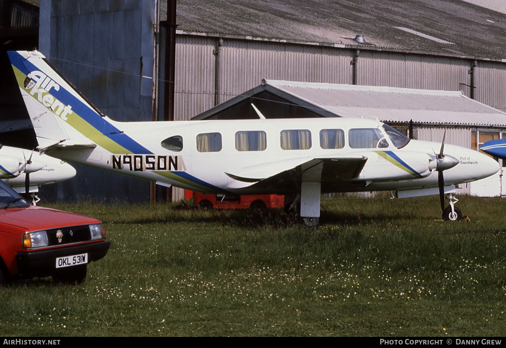 Aircraft Photo of N9050N | Piper PA-31-350 Navajo Chieftain | Air Kent ...