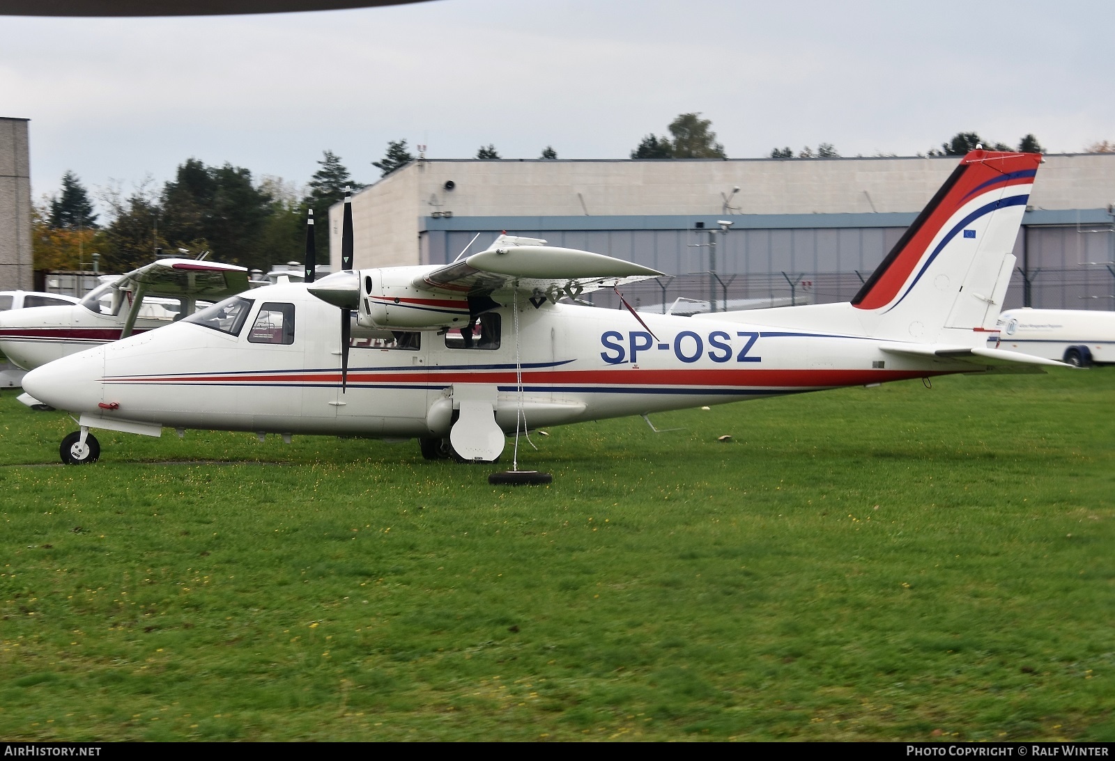 Aircraft Photo of SP-OSZ | Vulcanair P-68R Victor | AirHistory.net #290262