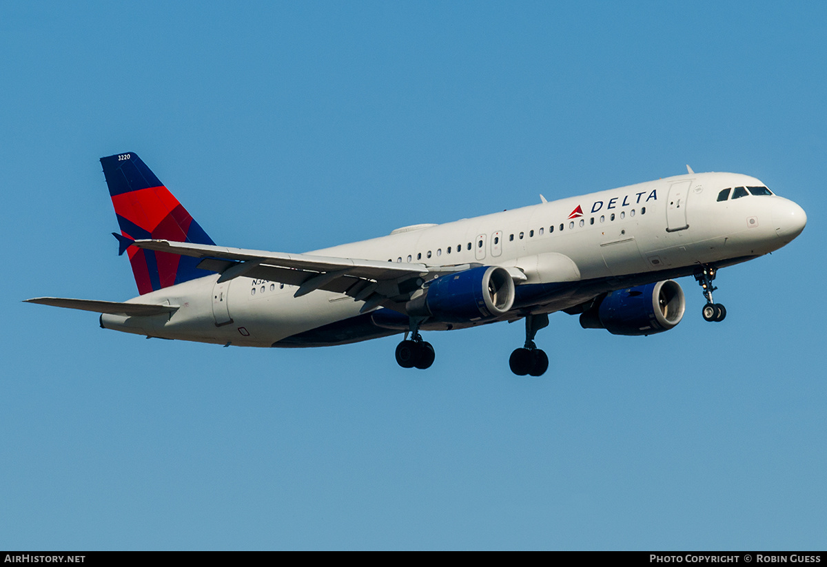 Aircraft Photo of N320US | Airbus A320-211 | Delta Air Lines ...