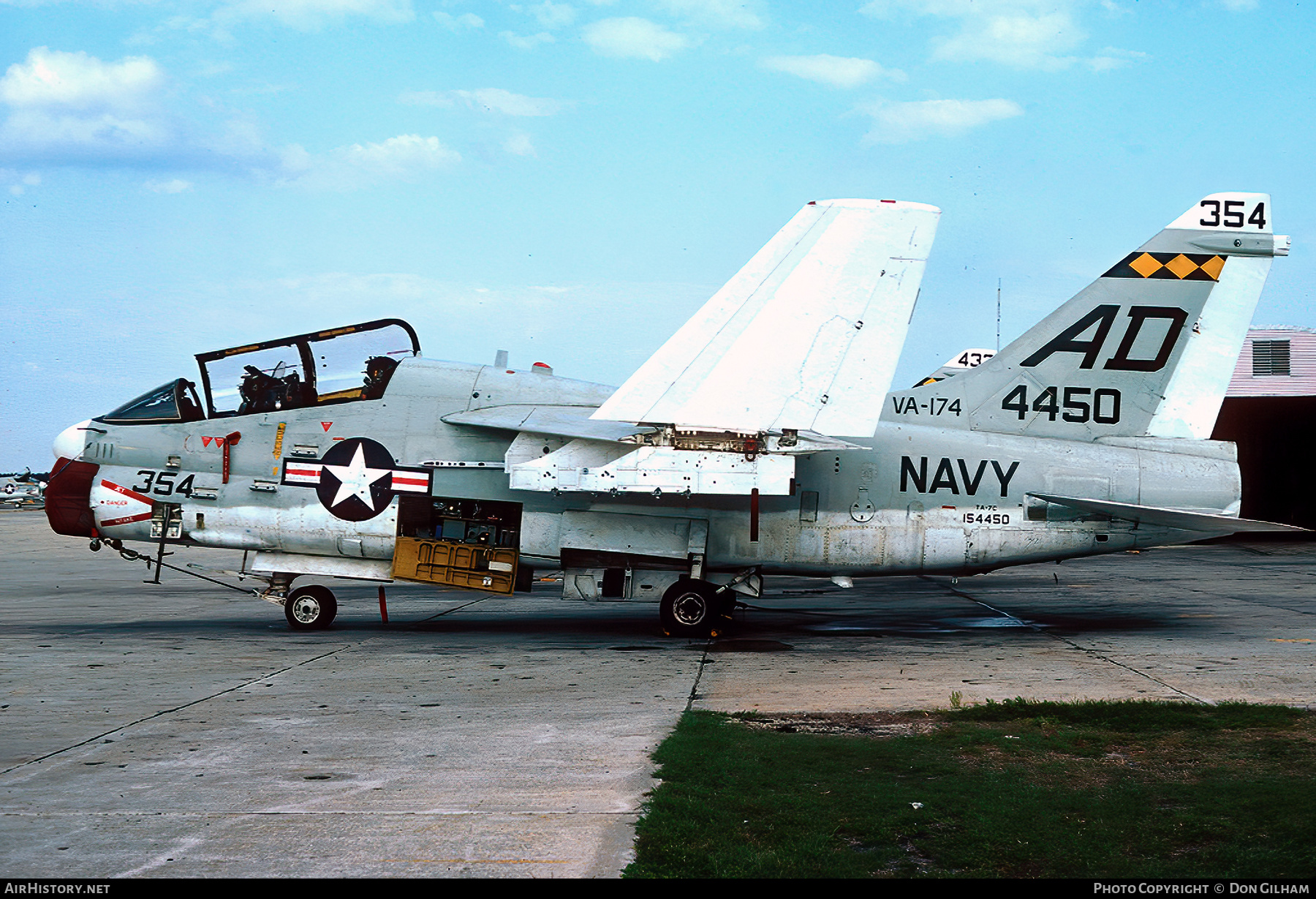 Aircraft Photo of 154450 | LTV A-7C Corsair II | USA - Navy ...