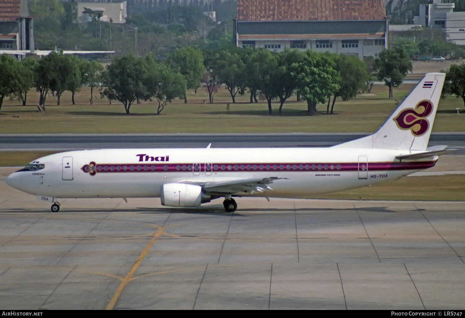 Aircraft Photo of HS-TDA | Boeing 737-4D7 | Thai Airways International ...
