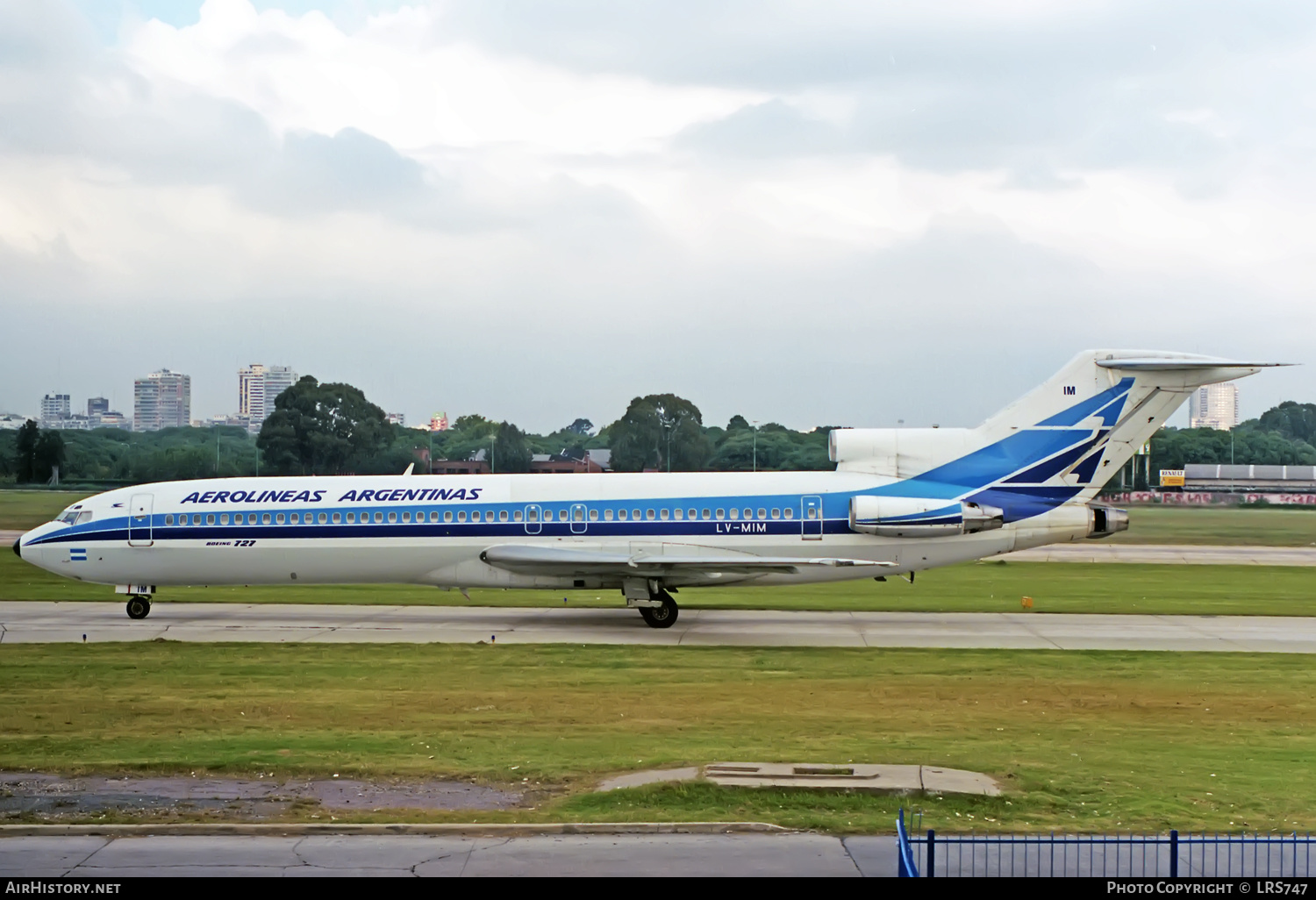 Aircraft Photo of LV-MIM | Boeing 727-287/Adv | Aerolíneas Argentinas | AirHistory.net #332128