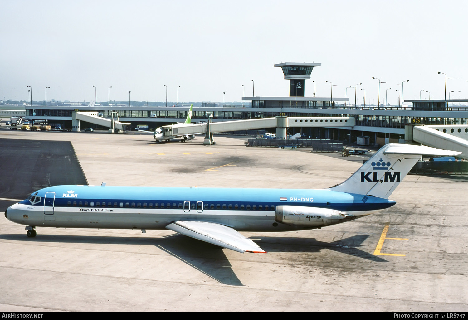 Aircraft Photo of PH-DNG | McDonnell Douglas DC-9-32 | KLM - Royal Dutch Airlines | AirHistory ...
