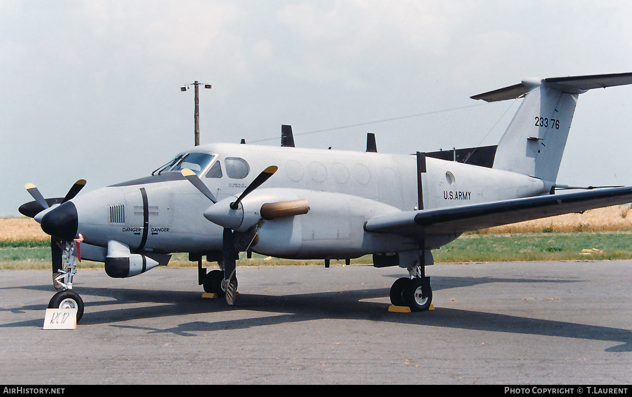 Aircraft Photo of 80-23376 | Beech RC-12D Huron (A200CT) | USA - Army ...