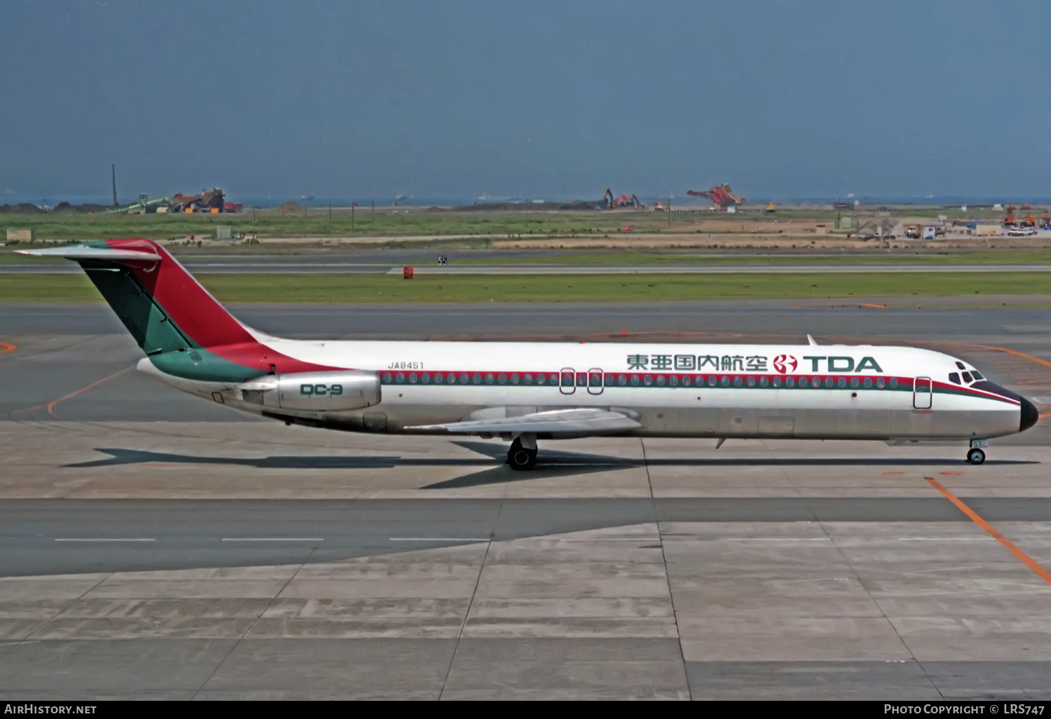 Aircraft Photo of JA8451 | McDonnell Douglas DC-9-41 | TDA - Toa Domestic Airlines | AirHistory ...
