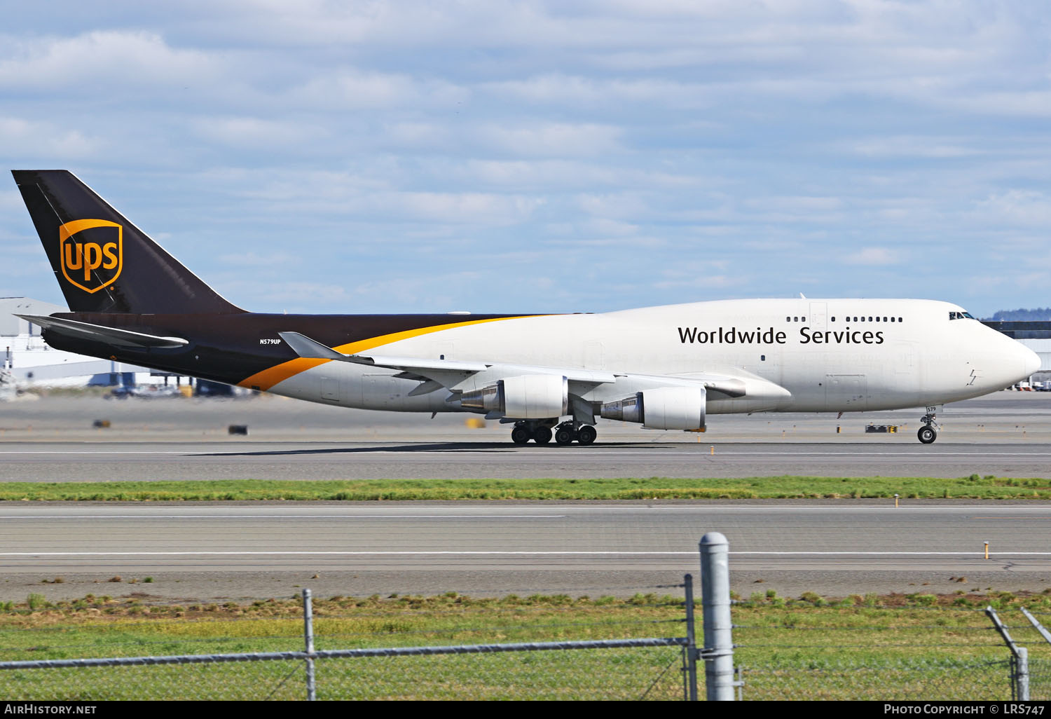 Aircraft Photo of N579UP | Boeing 747-45E(BCF) | United Parcel Service ...