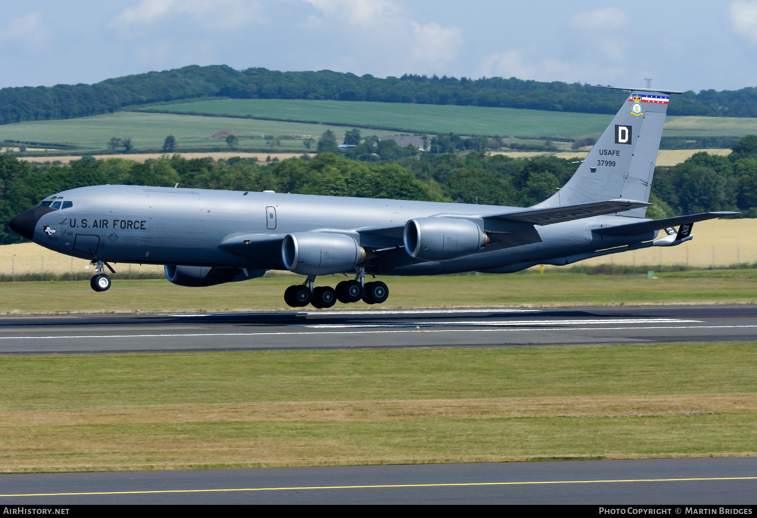 Aircraft Photo of 63-7999 | Boeing KC-135R Stratotanker | USA - Air Force | 100th Air Refueling ...