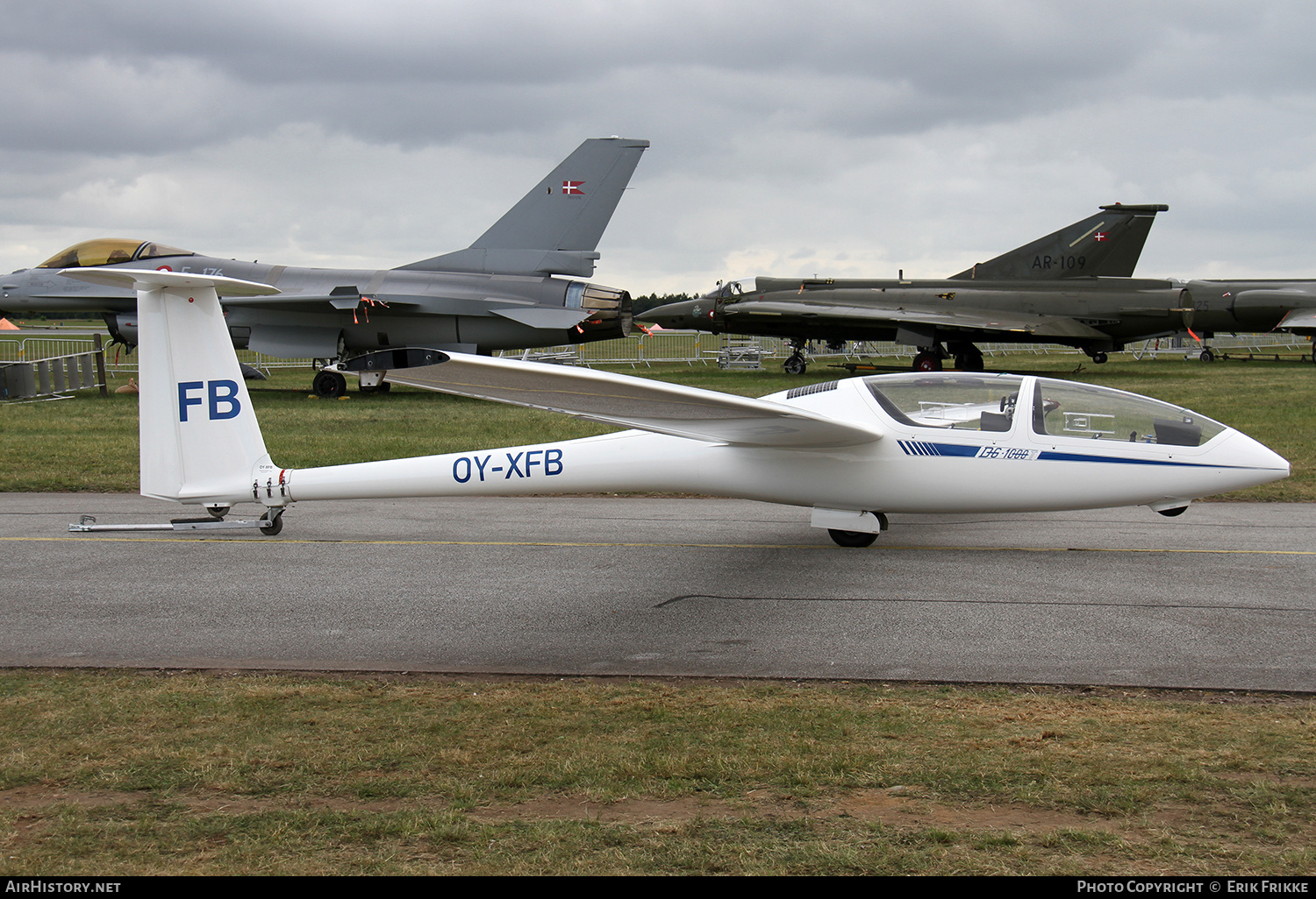 Aircraft Photo of OY-XFB | DG Flugzeugbau DG-1000T | AirHistory.net #388844