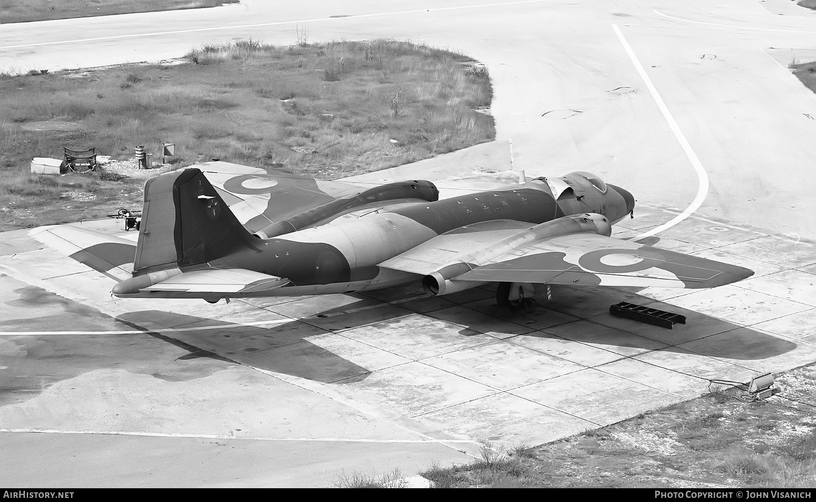 Aircraft Photo of WT537 | English Electric Canberra PR7 | UK - Air ...