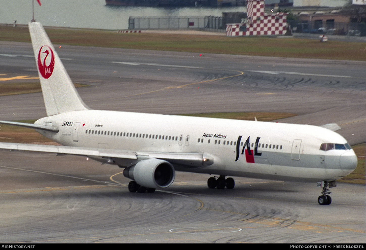 Aircraft Photo of JA8264 | Boeing 767-346 | Japan Airlines - JAL | AirHistory.net #444130
