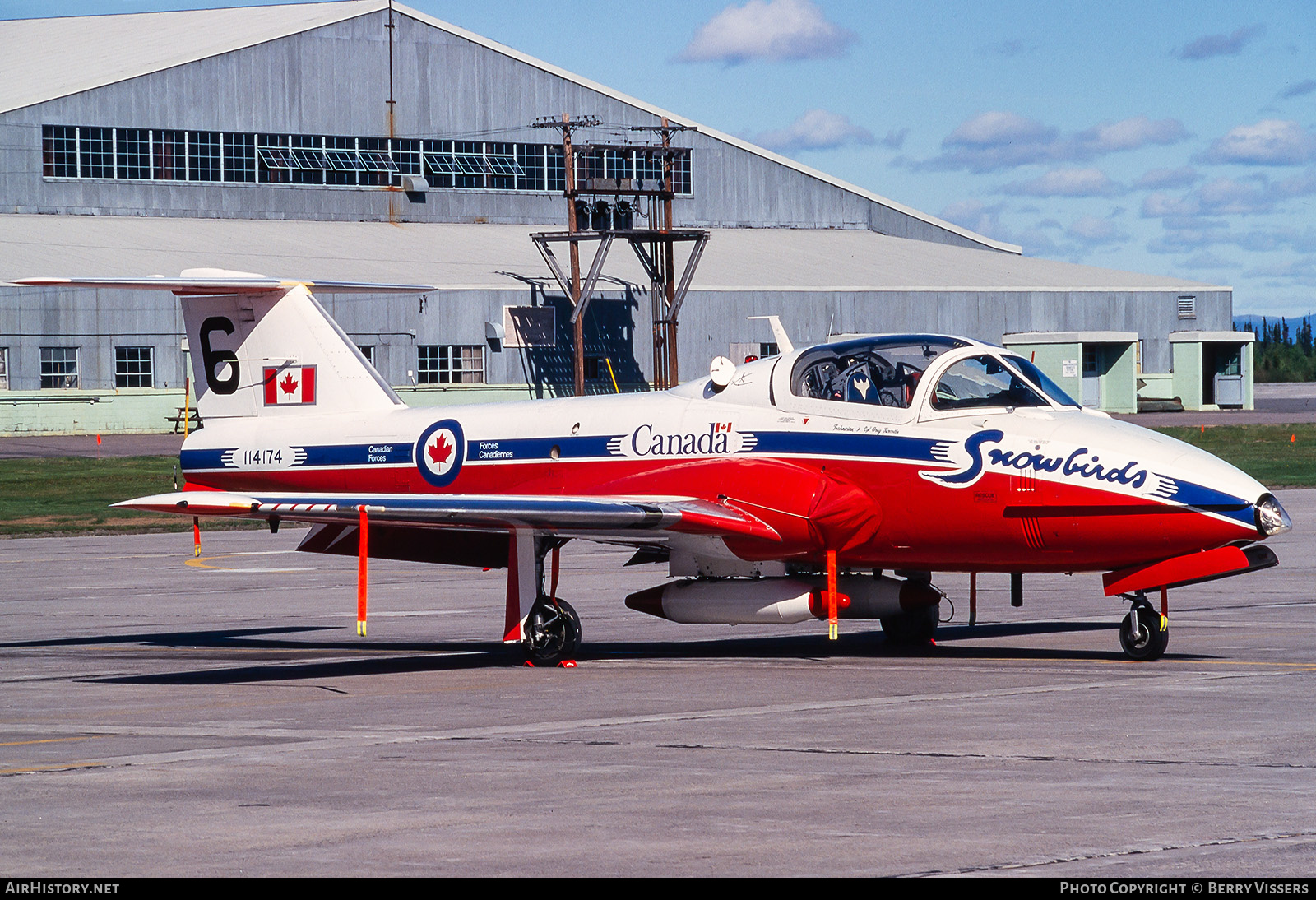 Aircraft Photo of 114174 | Canadair CT-114 Tutor (CL-41A) | Canada ...