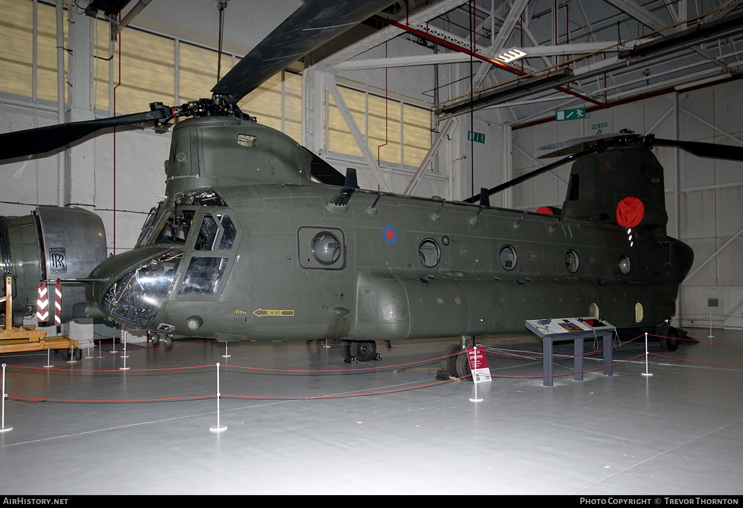Aircraft Photo of ZA718 | Boeing Vertol Chinook HC6A | UK - Air Force ...
