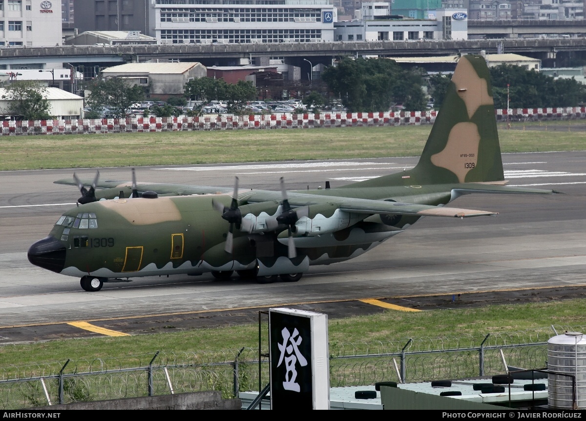 Aircraft Photo of 1309 | Lockheed C-130H Hercules | Taiwan - Air Force ...