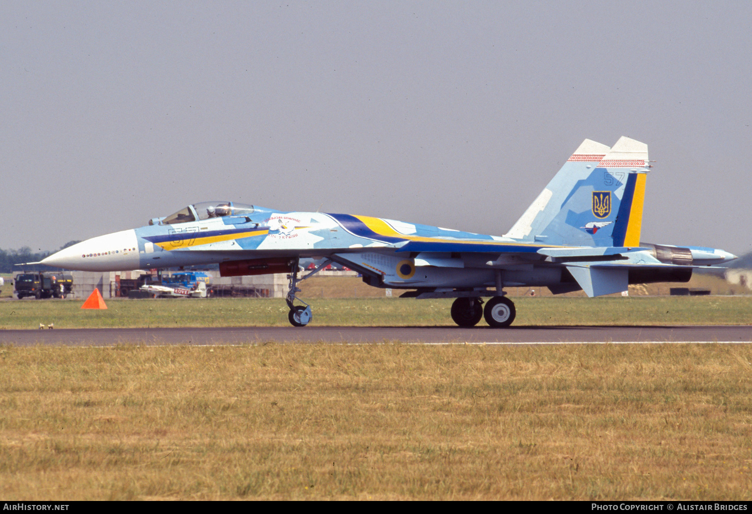 Aircraft Photo of 57 blue | Sukhoi Su-27S | Ukraine - Air Force ...