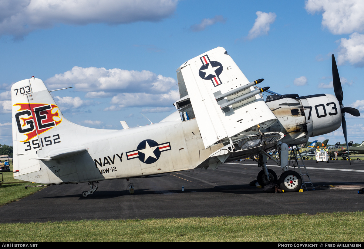 Aircraft Photo of N65164 / 35152 | Douglas AD-5W Skyraider | USA - Navy ...