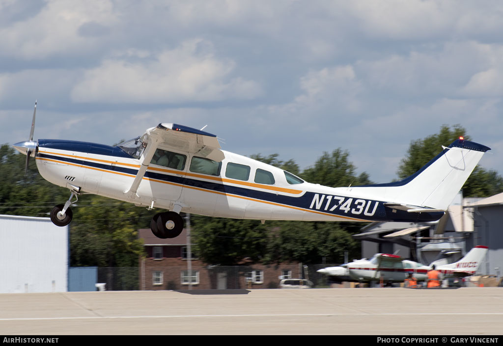 Aircraft Photo of N1743U | Cessna T207 Turbo Skywagon 207 | AirHistory ...