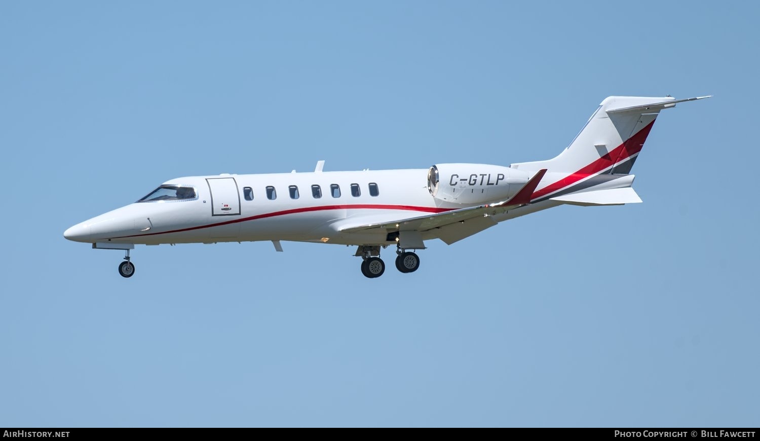 Aircraft Photo of C-GTLP | Learjet 70 | AirHistory.net #495003
