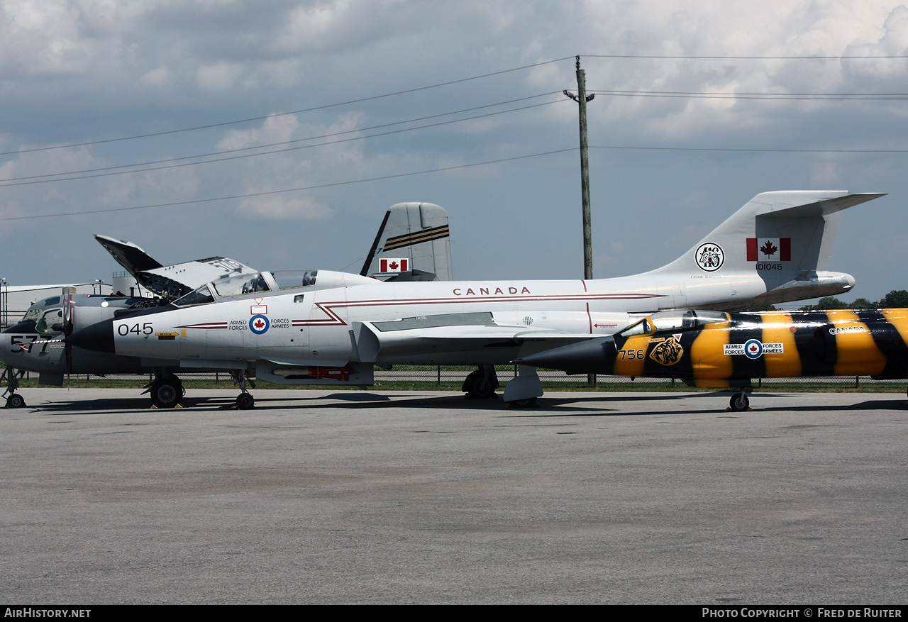 Aircraft Photo of 101045 | McDonnell CF-101B Voodoo | Canada - Air ...