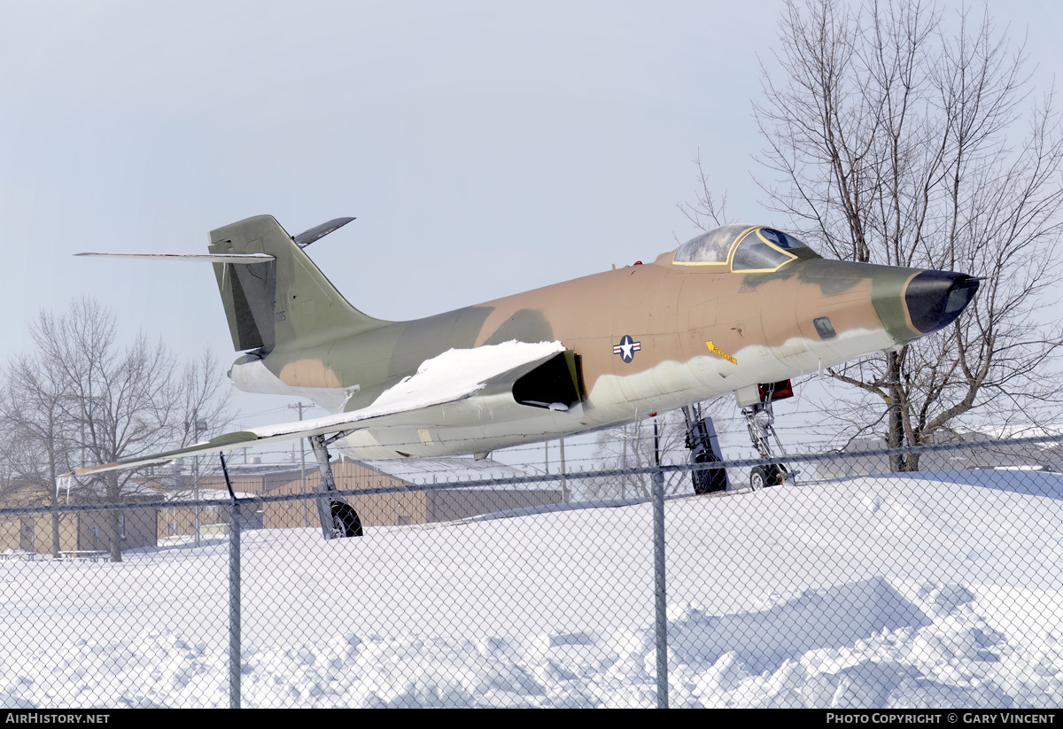 Aircraft Photo of 56-185 / AF61-085 | McDonnell RF-101C Voodoo | USA ...