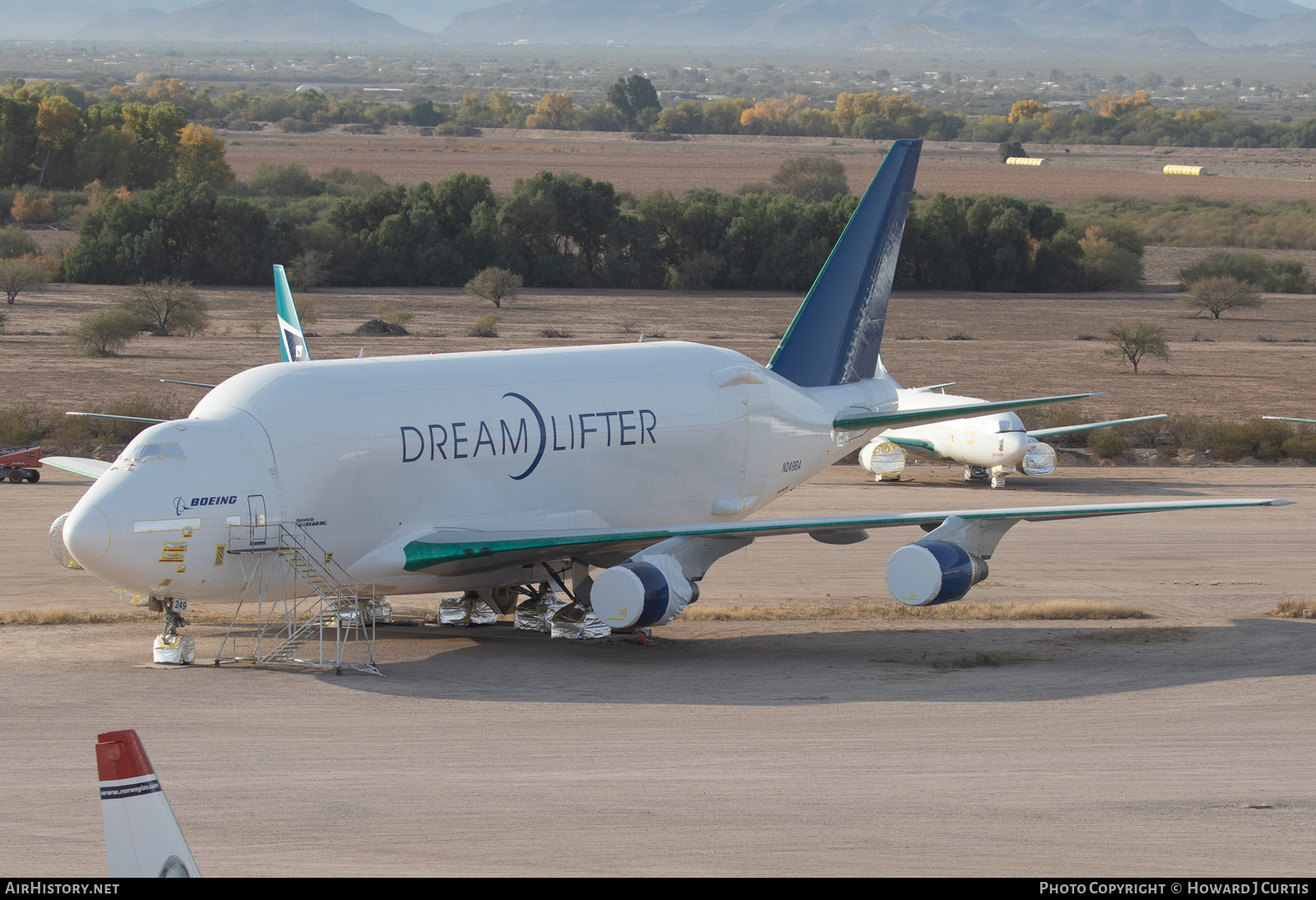 Aircraft Photo of N249BA | Boeing 747-409(LCF) Dreamlifter | Boeing ...