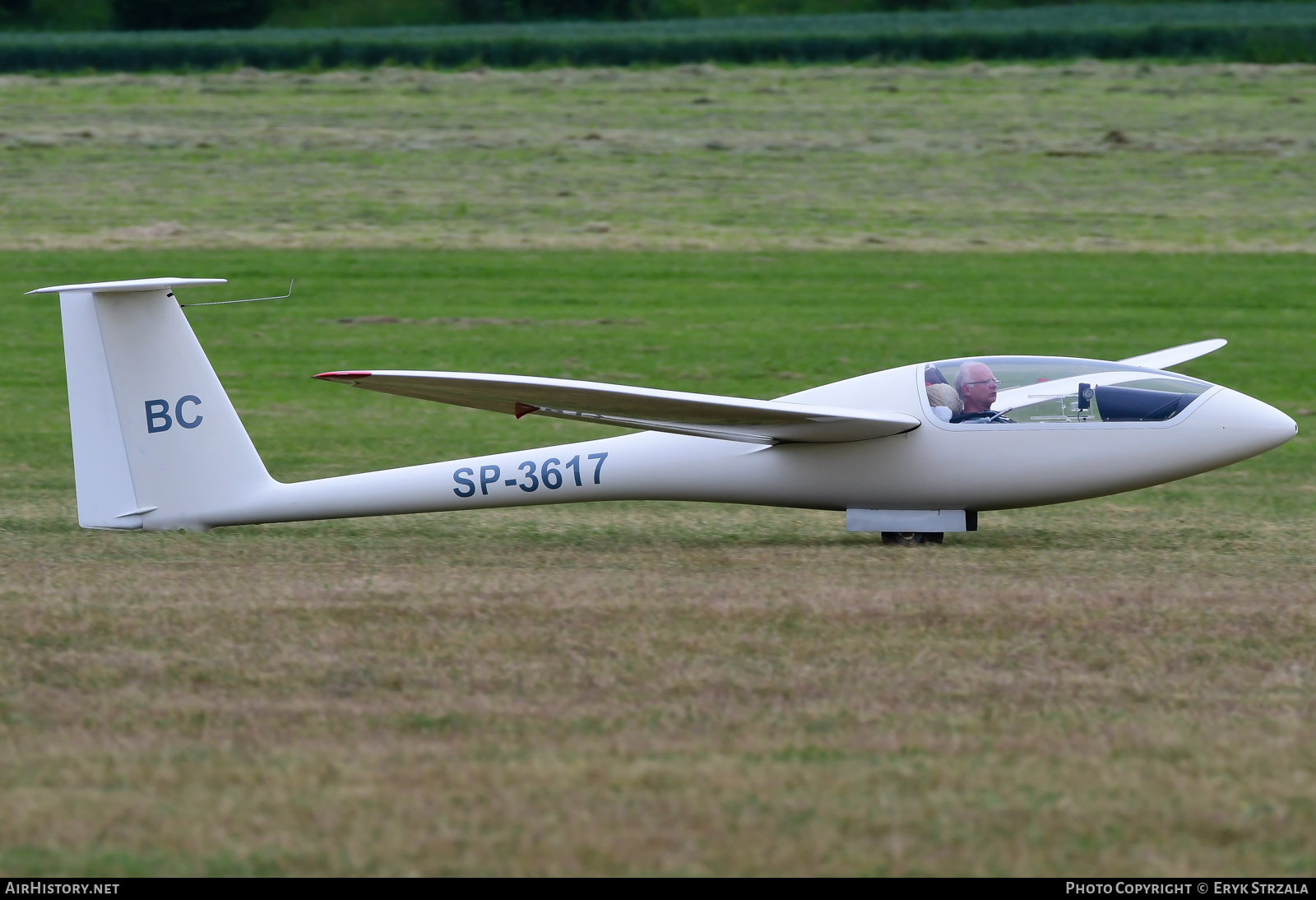 Aircraft Photo of SP-3617 | PZL-Bielsko SZD-55-1 Promyk | AirHistory ...