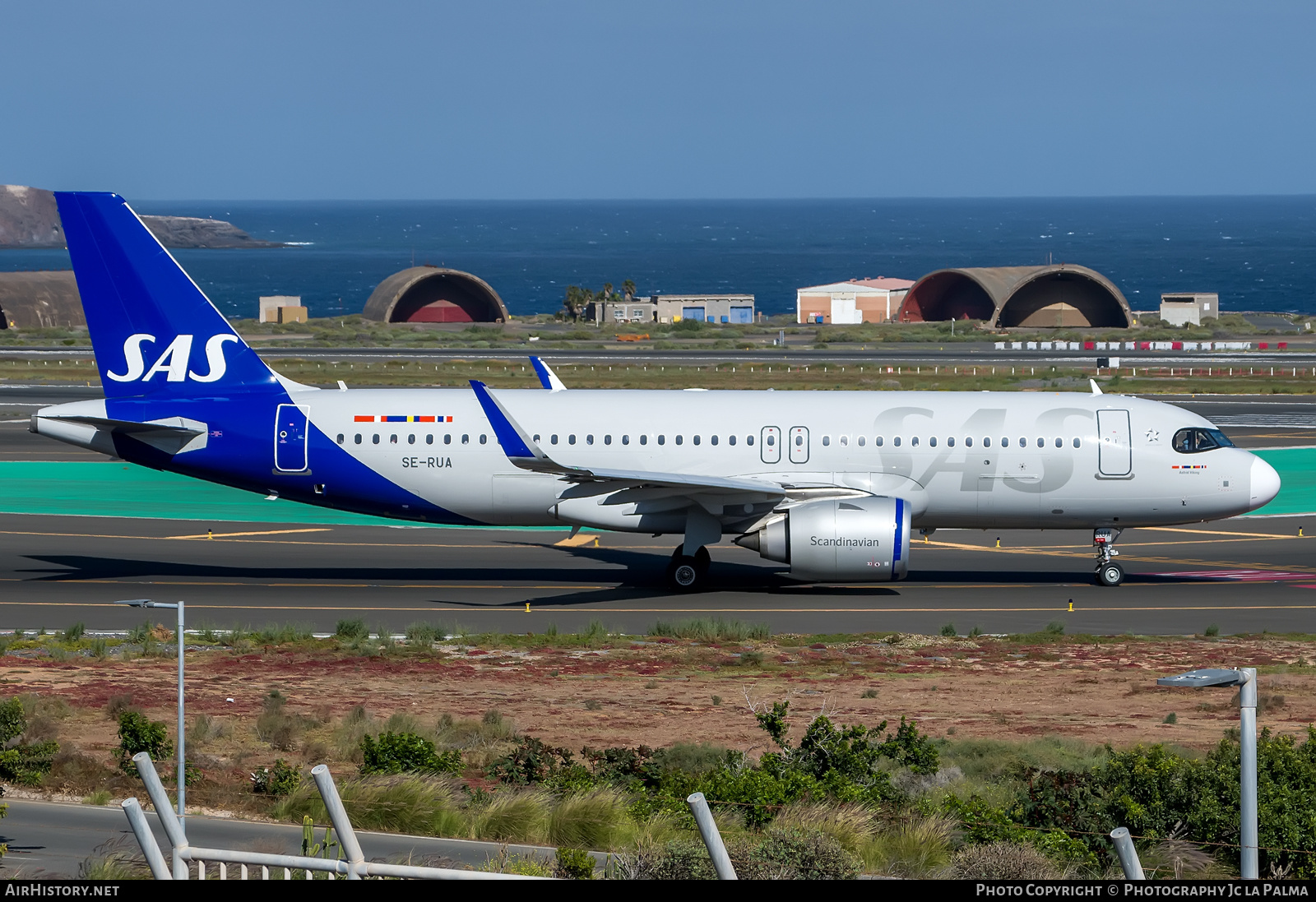 Aircraft Photo of SE-RUA | Airbus A320-251N | Scandinavian Airlines - SAS | AirHistory.net #556970