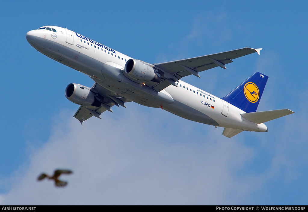 Aircraft Photo of D-AIPD | Airbus A320-211 | Lufthansa | AirHistory.net ...