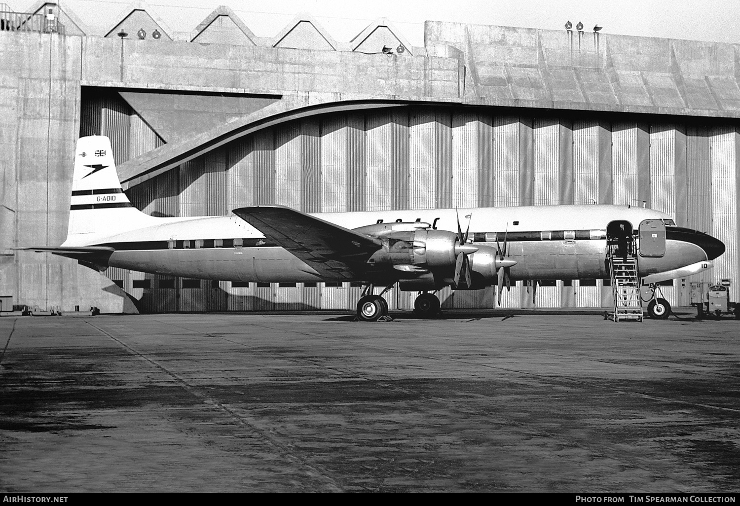 Aircraft Photo of G-AOID | Douglas DC-7C | BOAC - British Overseas ...