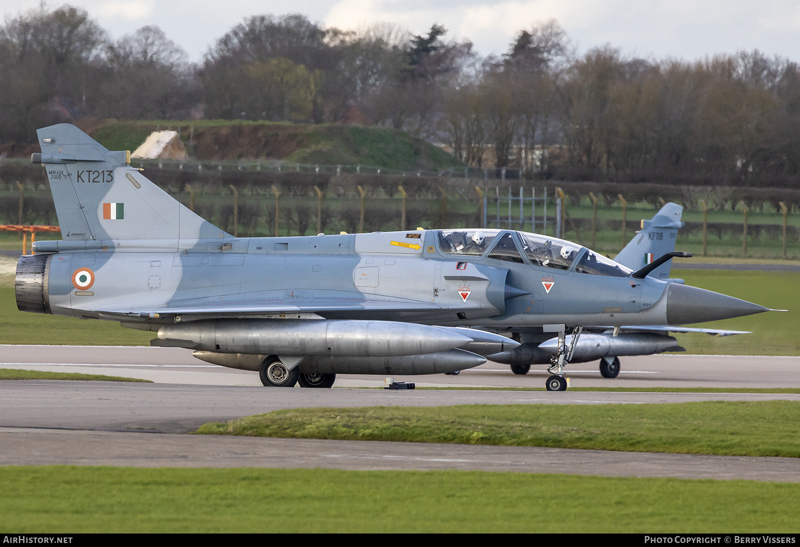 Aircraft Photo of KT213 | Dassault Mirage 2000TI | India - Air Force ...