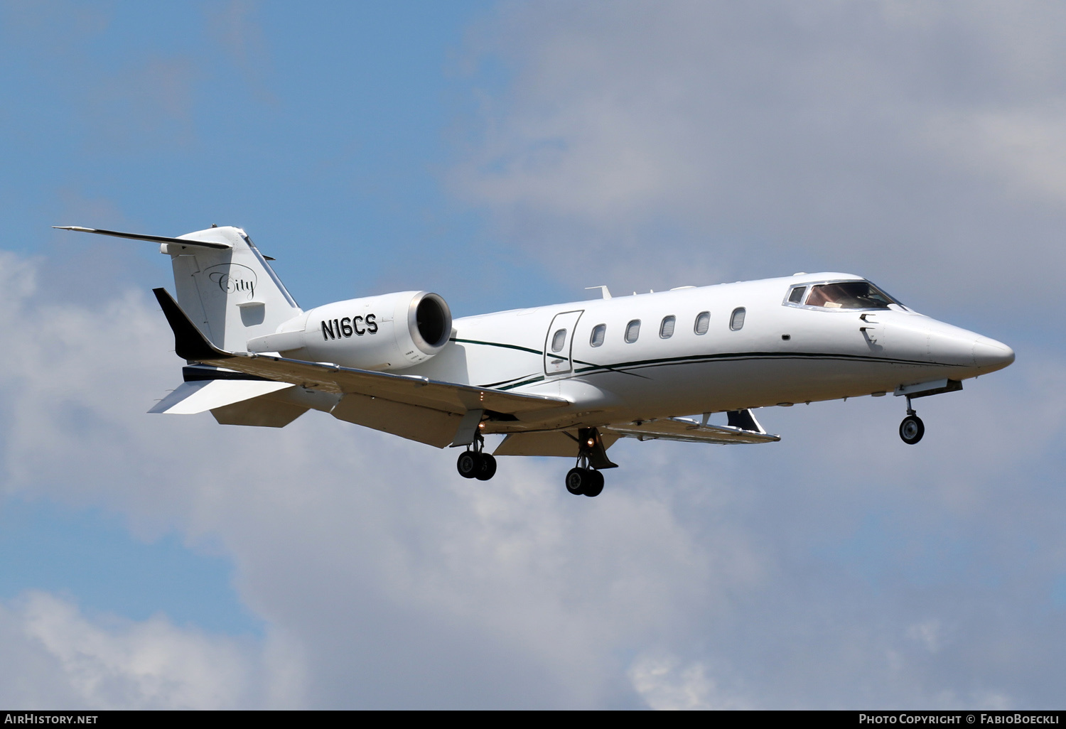 Aircraft Photo of N16CS | Learjet 60 | AirHistory.net #565863