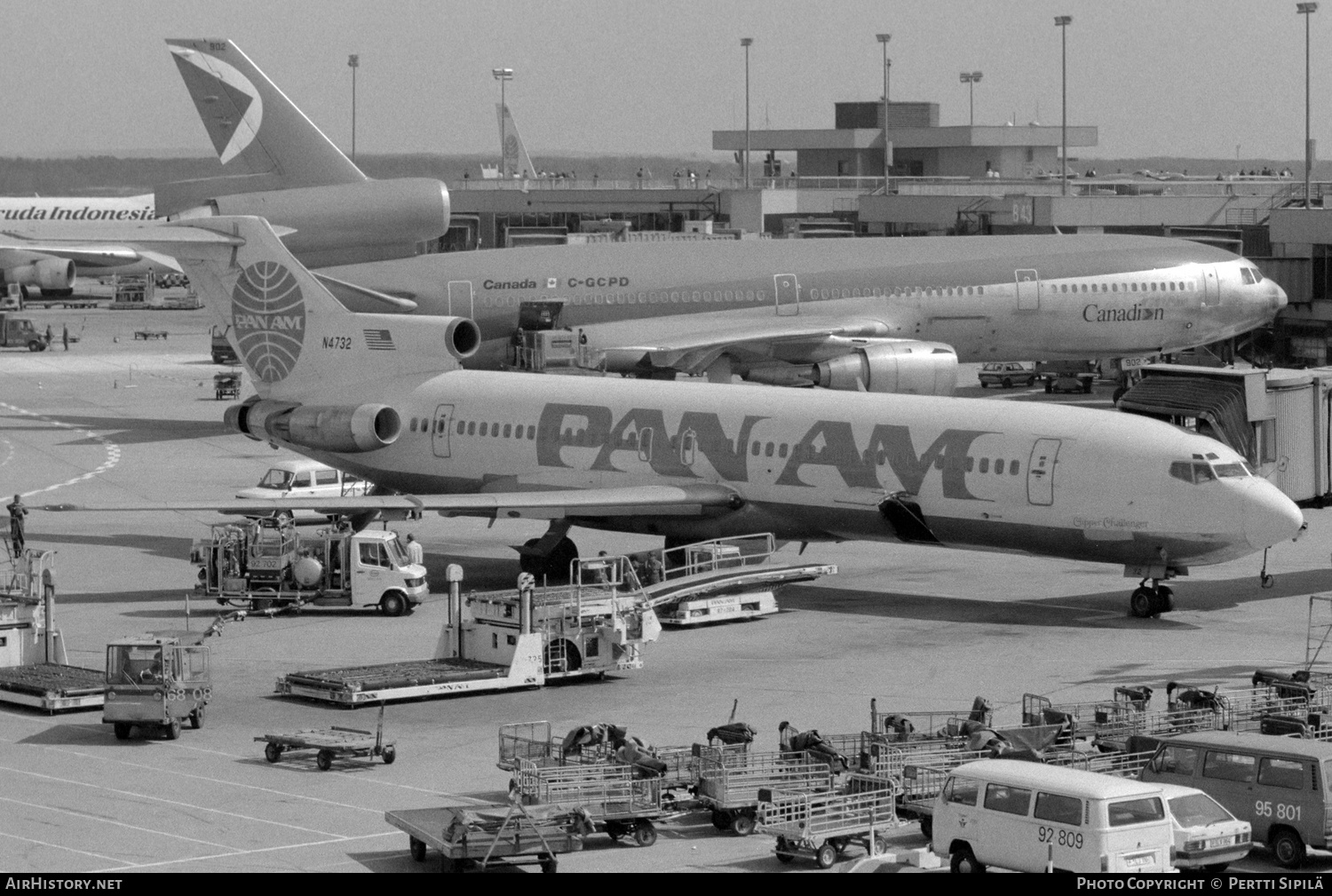 Aircraft Photo of N4732 | Boeing 727-235 | Pan American World Airways - Pan Am | AirHistory.net ...