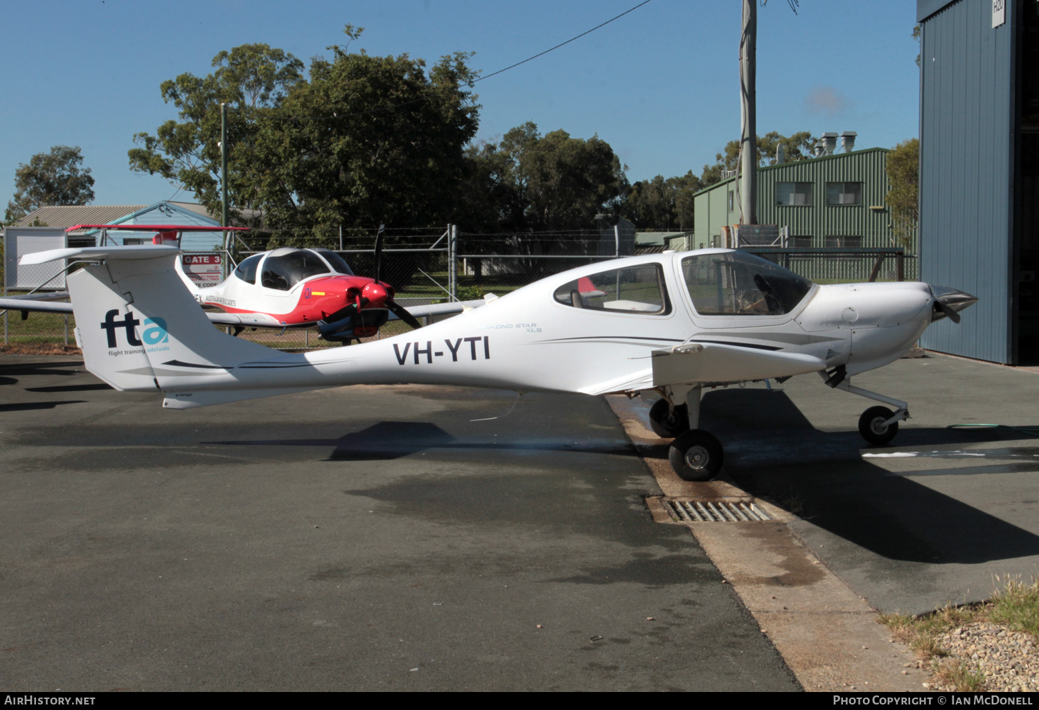 Aircraft Photo of VH-YTI | Diamond DA40-180 Diamond Star XLS | Flight ...