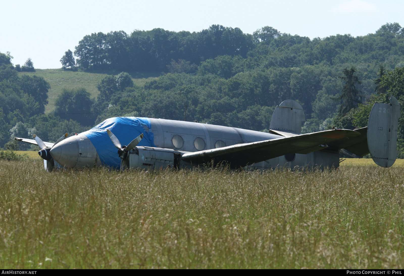 Aircraft Photo of 220 | Dassault MD-312 Flamant | France - Air Force ...