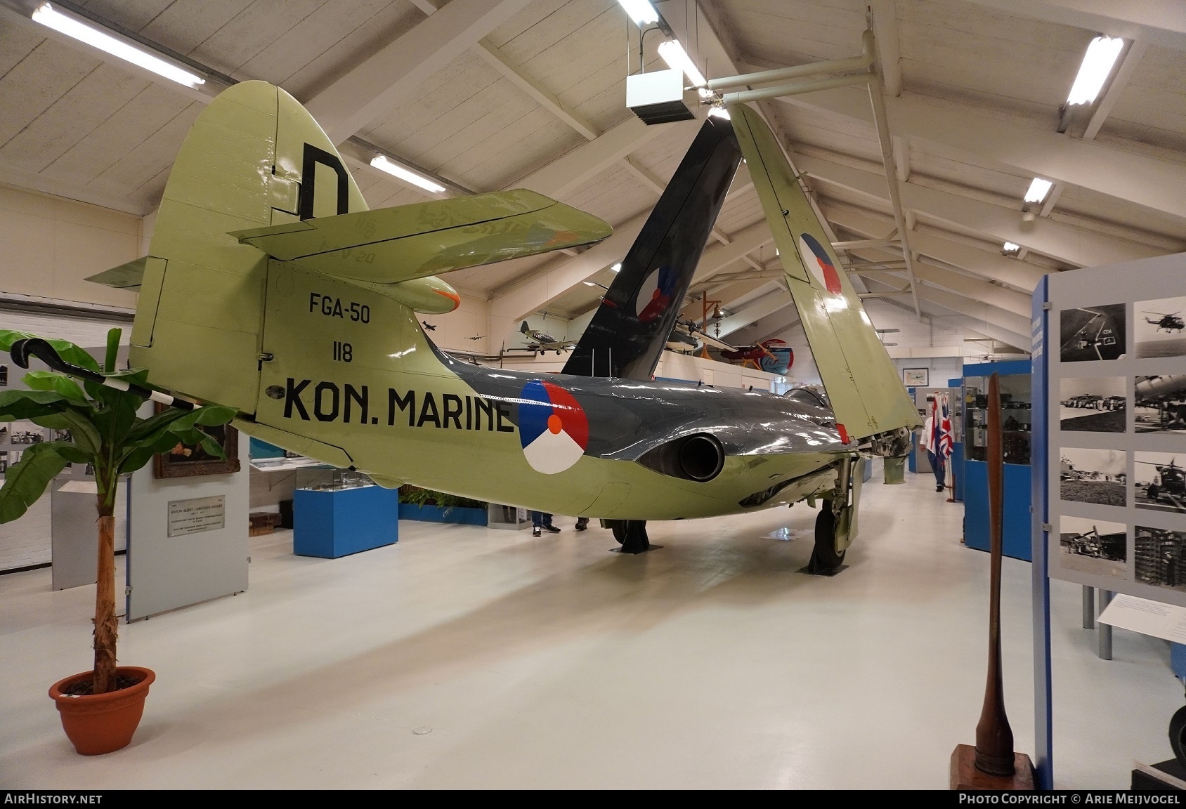 Aircraft Photo of 118 | Hawker Sea Hawk FGA6 | Netherlands - Navy ...