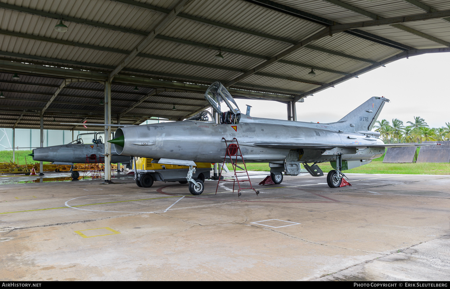 Aircraft Photo of SFI-781 | Chengdu F-7GS | Sri Lanka - Air Force ...