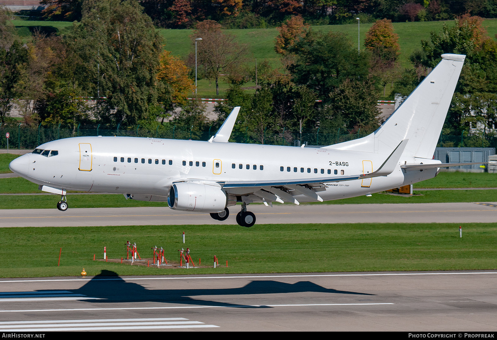Aircraft Photo of 2-BASG | Boeing 737-73W BBJ | AirHistory.net #633105