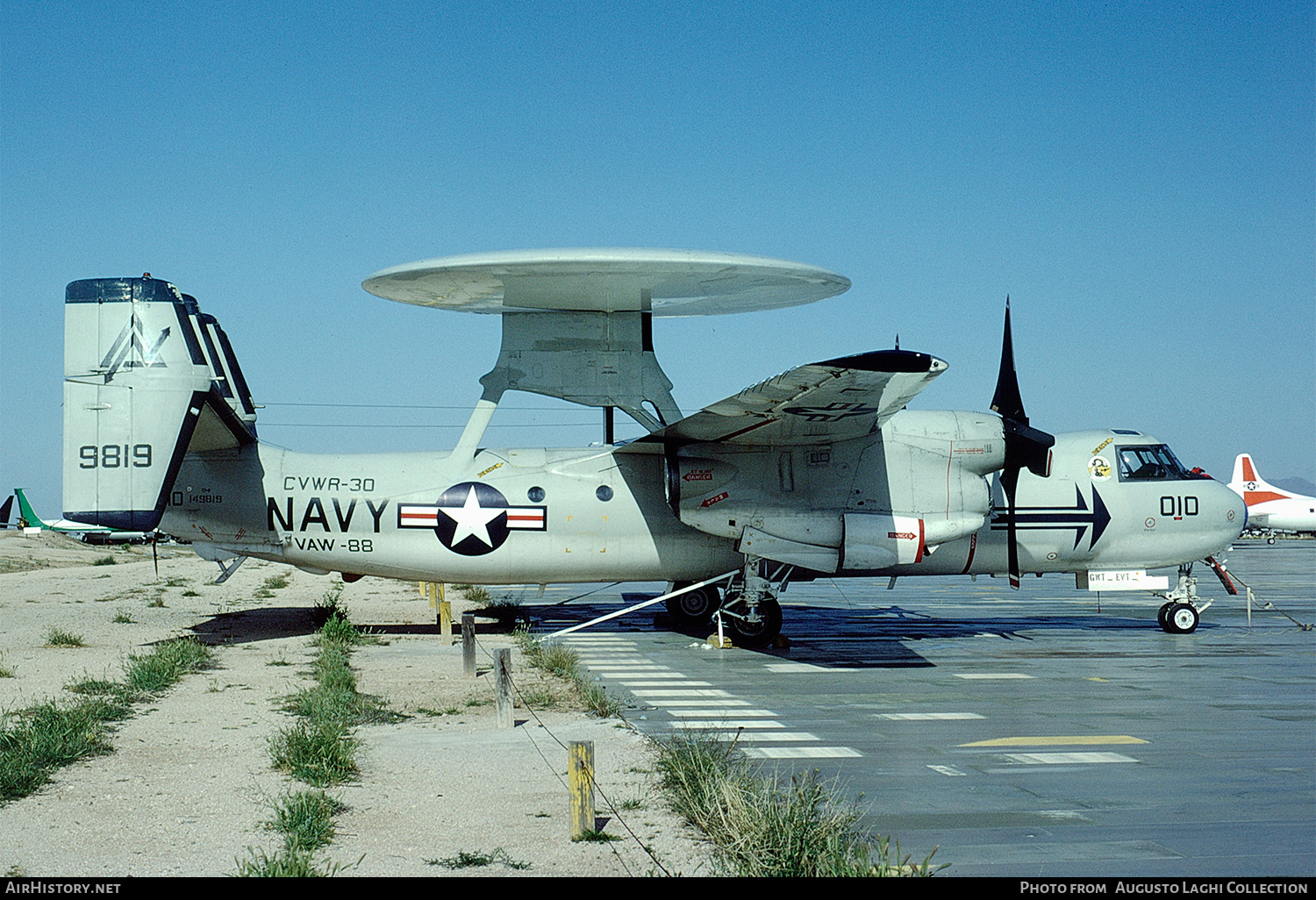 Aircraft Photo of 149819 | Grumman E-2A Hawkeye | USA - Navy ...