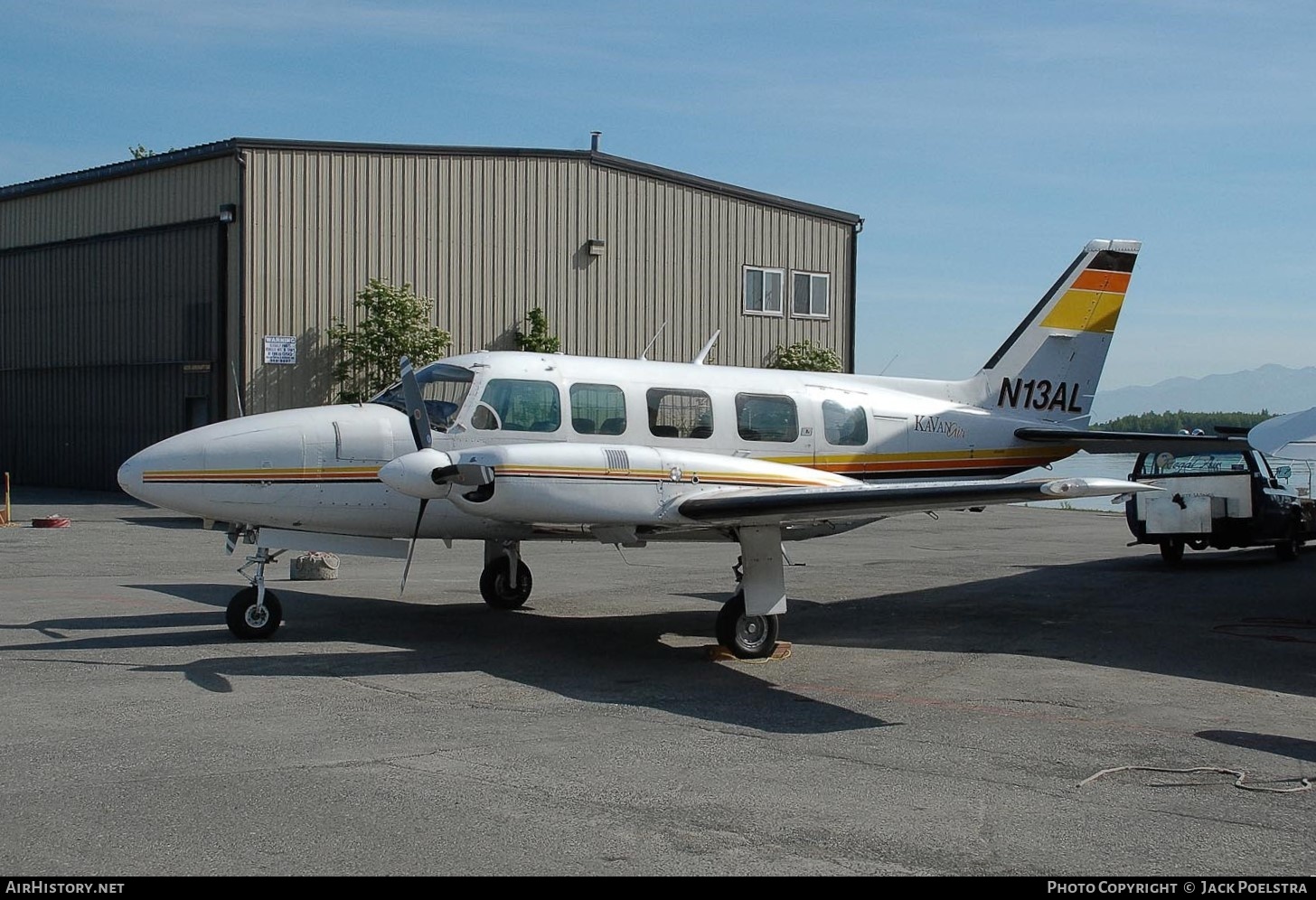 Aircraft Photo of N13AL | Piper PA-31-350 Navajo Chieftain | Kavan Air ...