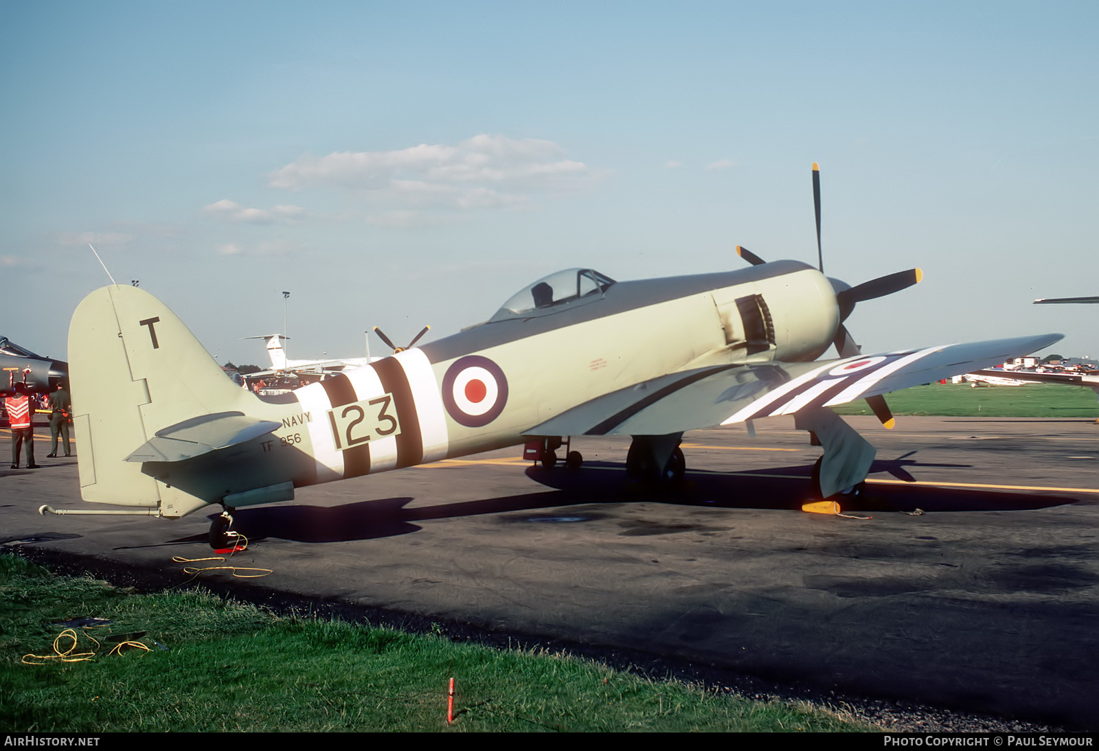 Aircraft Photo of TF956 | Hawker Sea Fury FB11 | UK - Navy | AirHistory ...