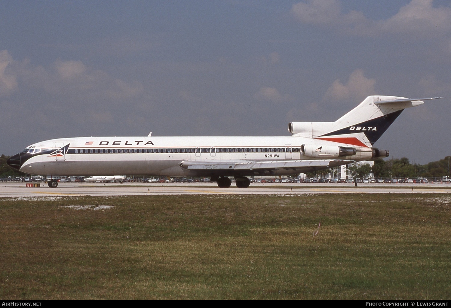 Aircraft Photo of N291WA | Boeing 727-247 | Delta Air Lines ...
