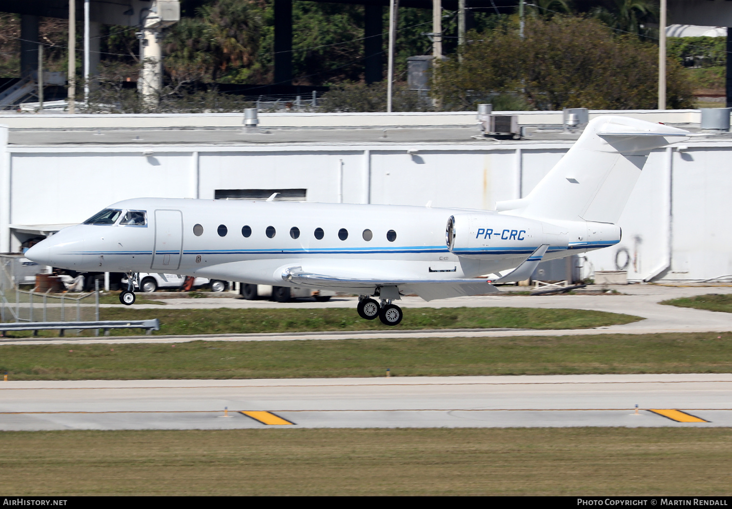 Aircraft Photo of PR-CRC | Gulfstream Aerospace G250 (G280 ...