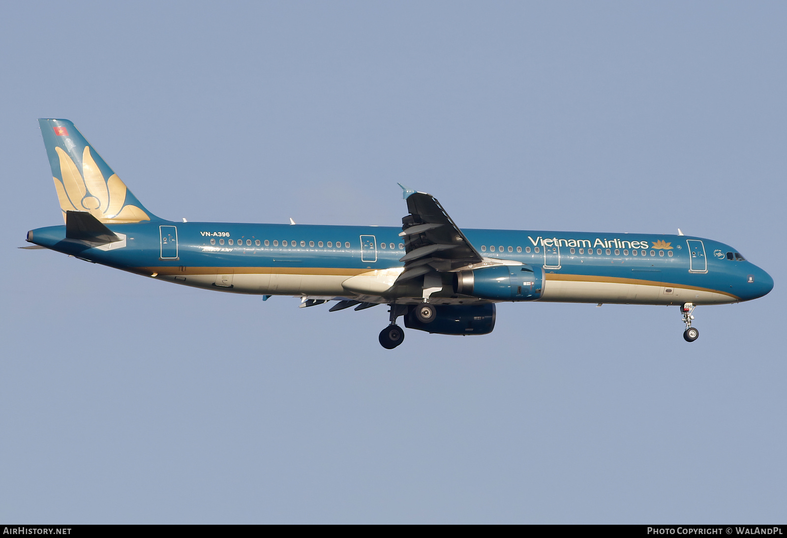 Aircraft Photo of VN-A396 | Airbus A321-231 | Vietnam Airlines | AirHistory.net #672588