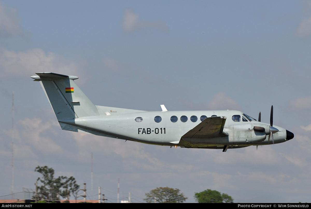 Aircraft Photo of FAB-011 | Beech 200 Super King Air | Bolivia - Air Force | AirHistory.net #681212