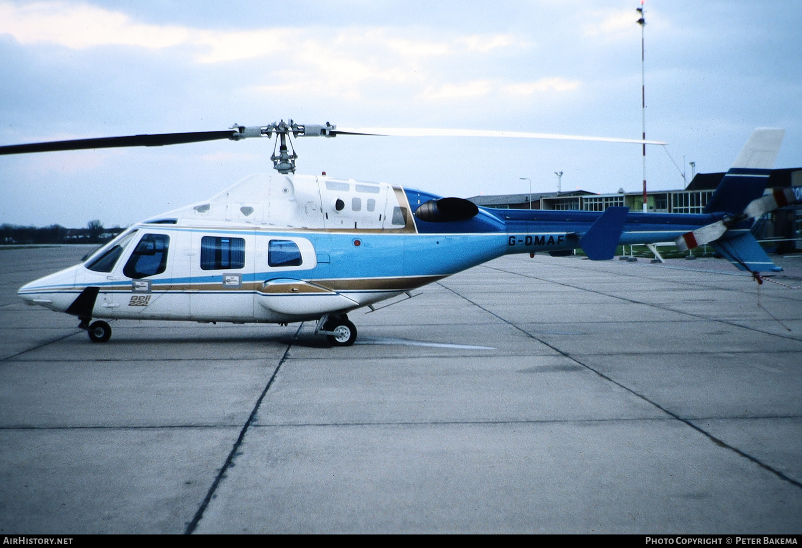 Aircraft Photo of G-DMAF | Bell 222 | AirHistory.net #696284