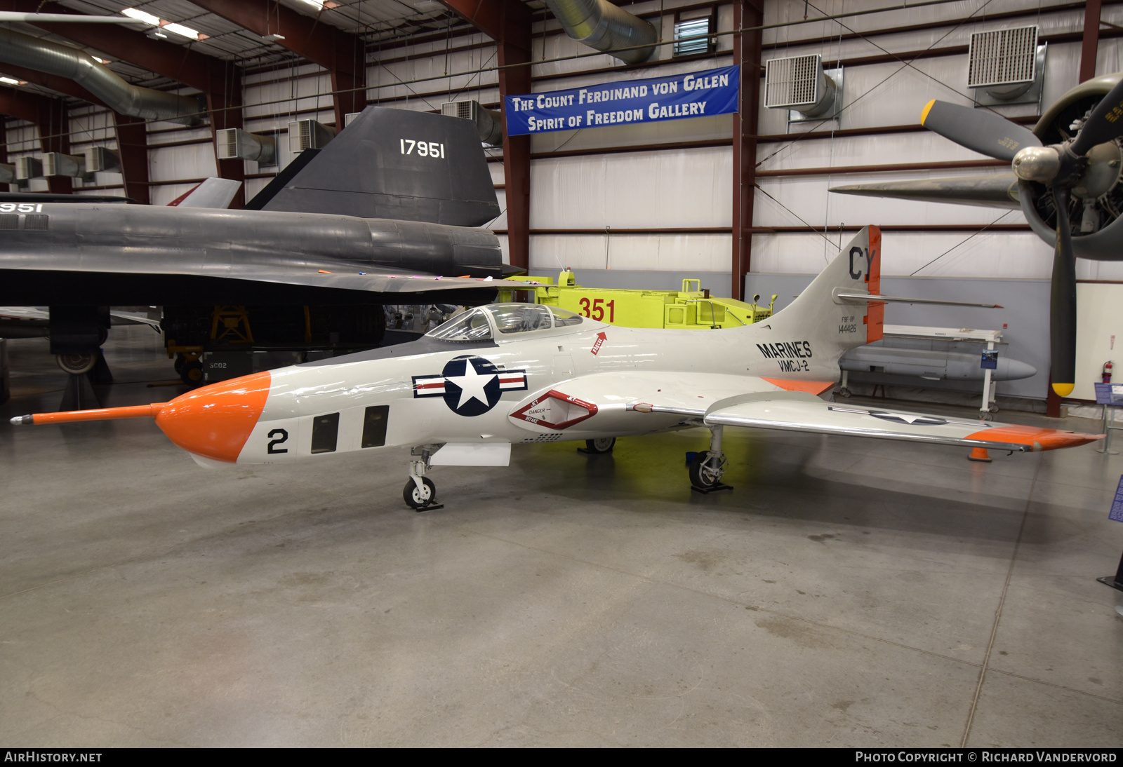 Aircraft Photo of 144426 | Grumman F9F-8P Cougar | USA - Marines ...